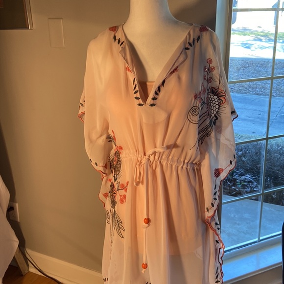 Wish | Tops | Wish Butterfly Style Blouse Sheer With Beautiful ...